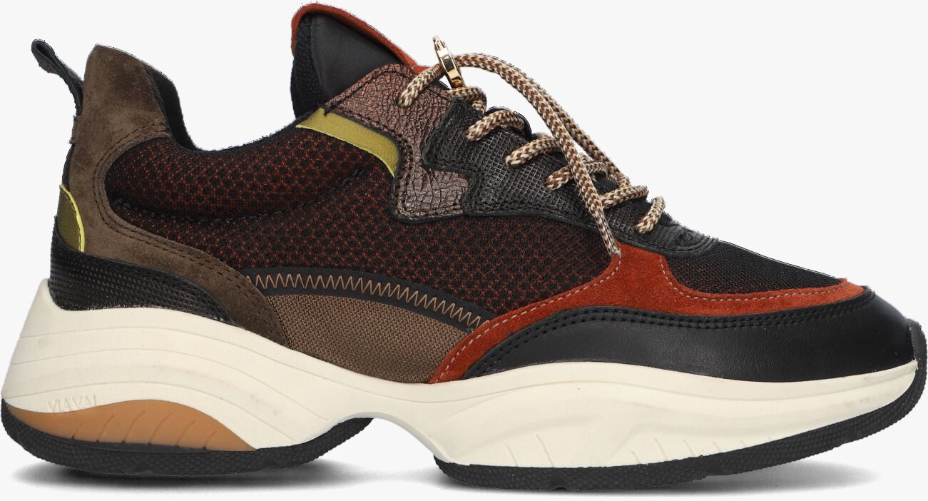 Bruine VIA VAI Lage sneakers PEPPER ZYRA | Omoda