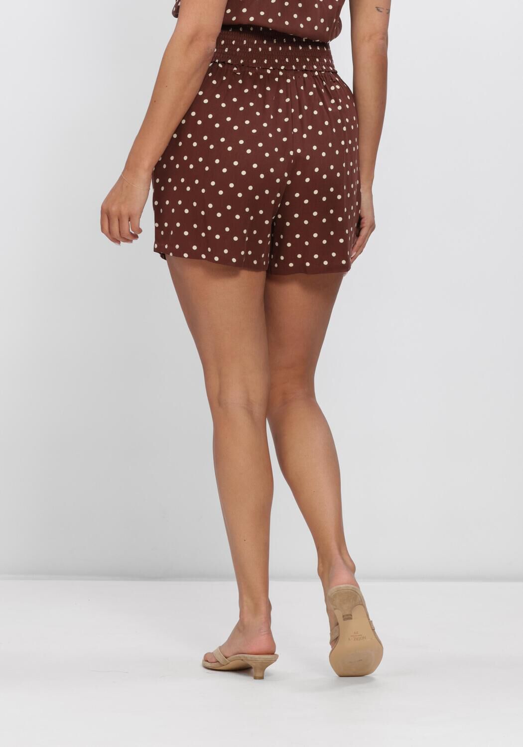 Bruine YDENCE Korte broek SHORT ADELINE | Omoda
