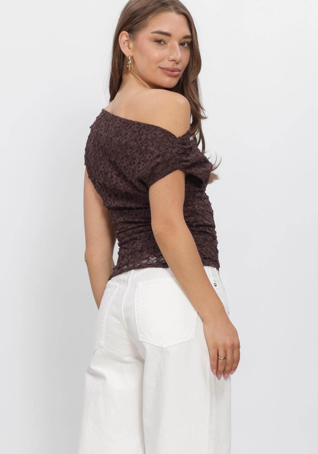 Bruine Y.A.S. Tops & T-shirts YASKATANA SL TOP | Omoda