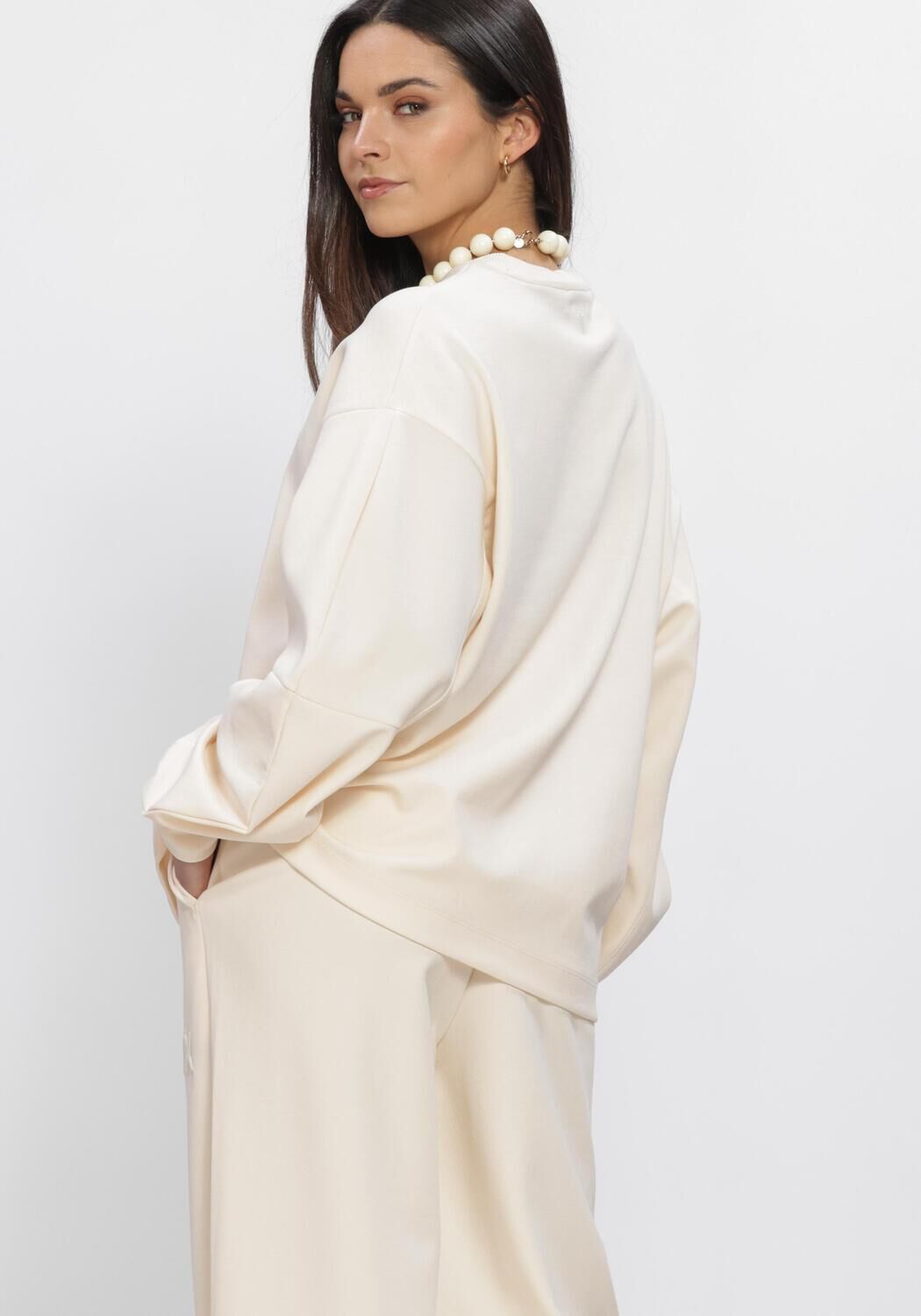 Creme ALIX THE LABEL Sweater LADIES KNITTED BALLOON SLEEVE SWEATER | Omoda