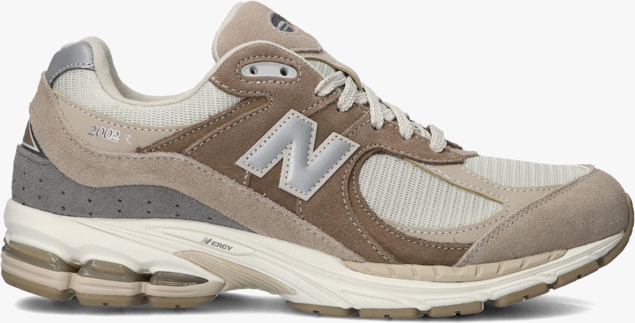Bruine NEW BALANCE Lage sneakers M2002R M | Omoda