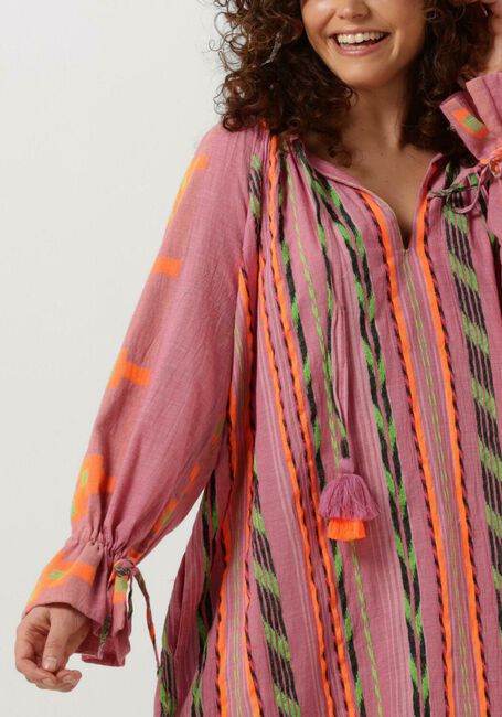 Lichtroze DEVOTION Mini jurk SARDIOS LITHOS | Omoda