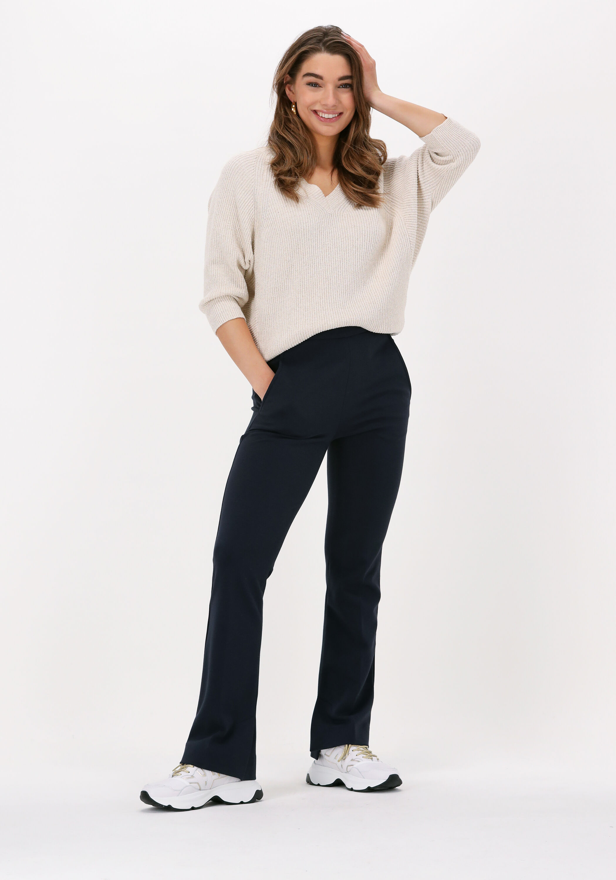 Donkerblauwe BY-BAR Flared broek LOWIE PANT | Omoda