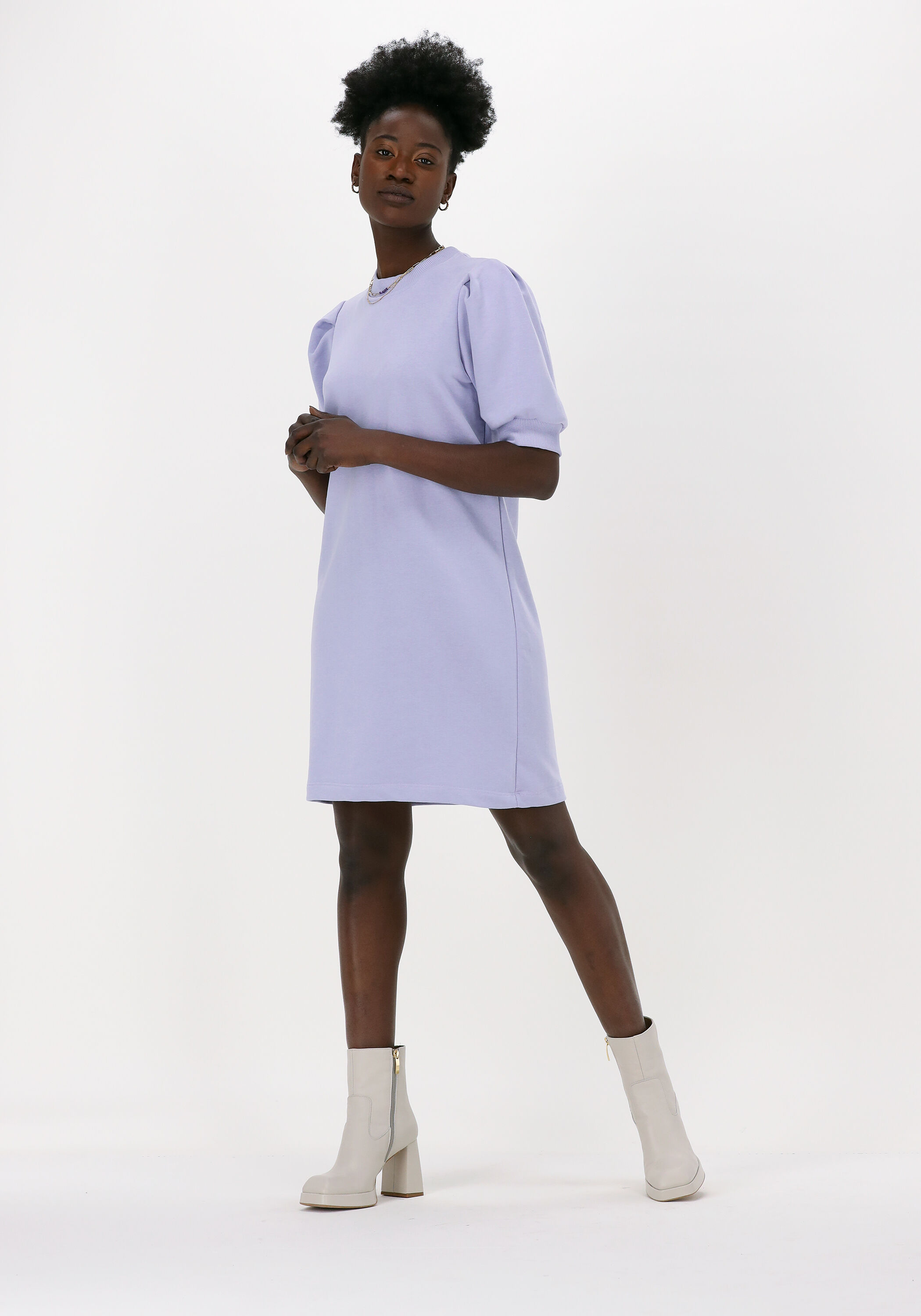 Lila MINUS Mini jurk MIKA SWEAT DRESS | Omoda