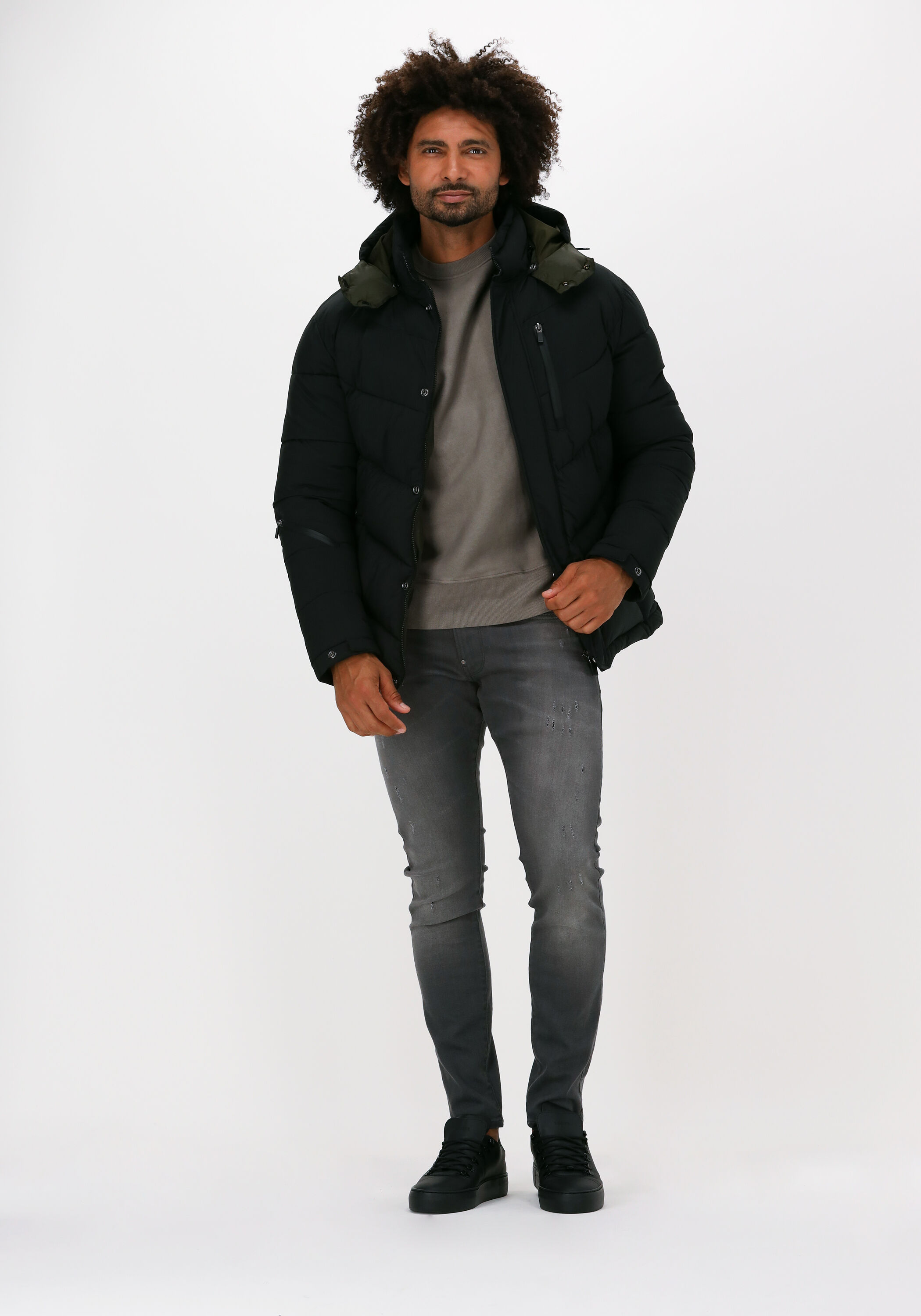 Bruine DRYKORN Sweater FELIX 522068 | Omoda