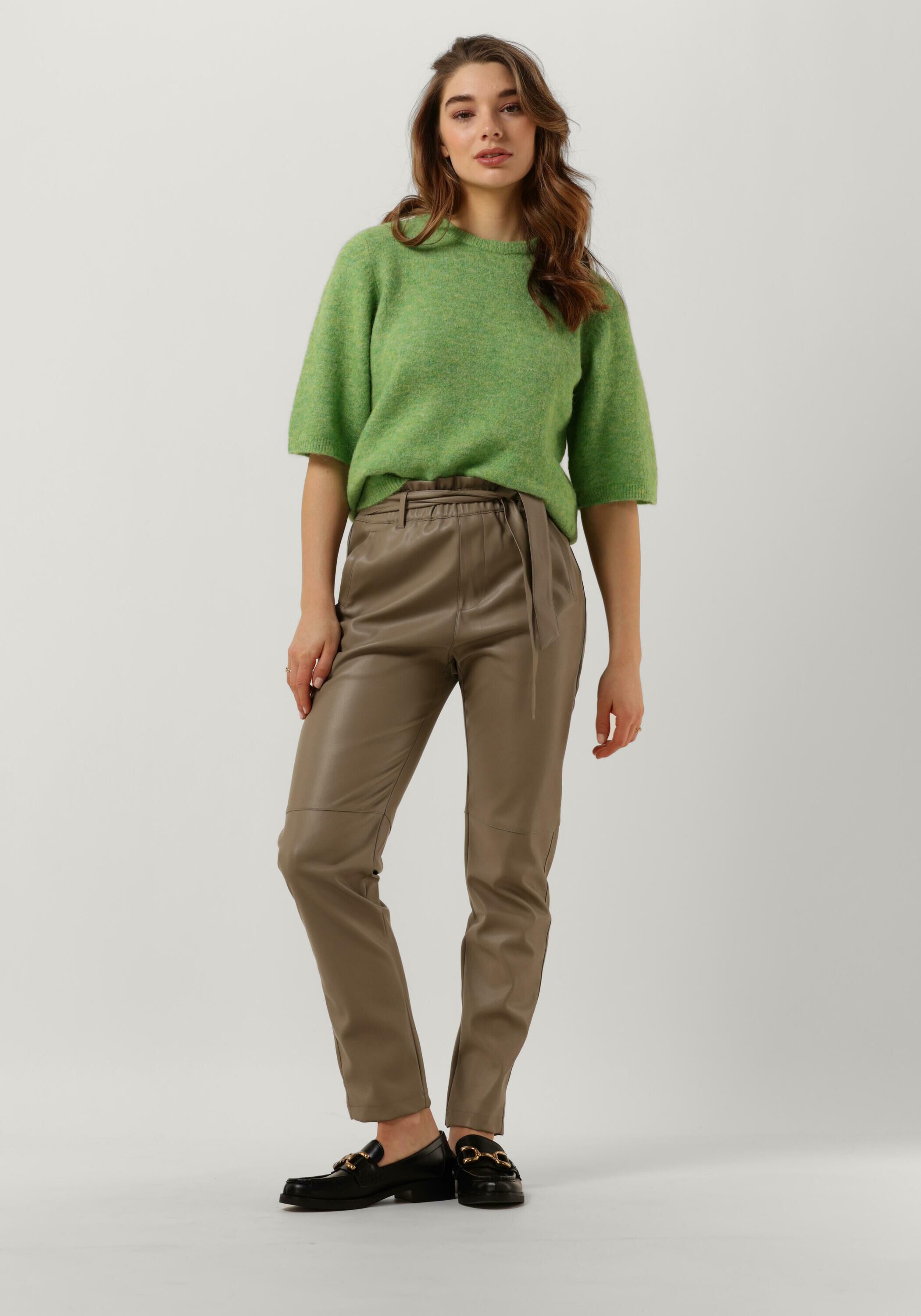 Groene GESTUZ Trui ALPHAGZ TEE | Omoda
