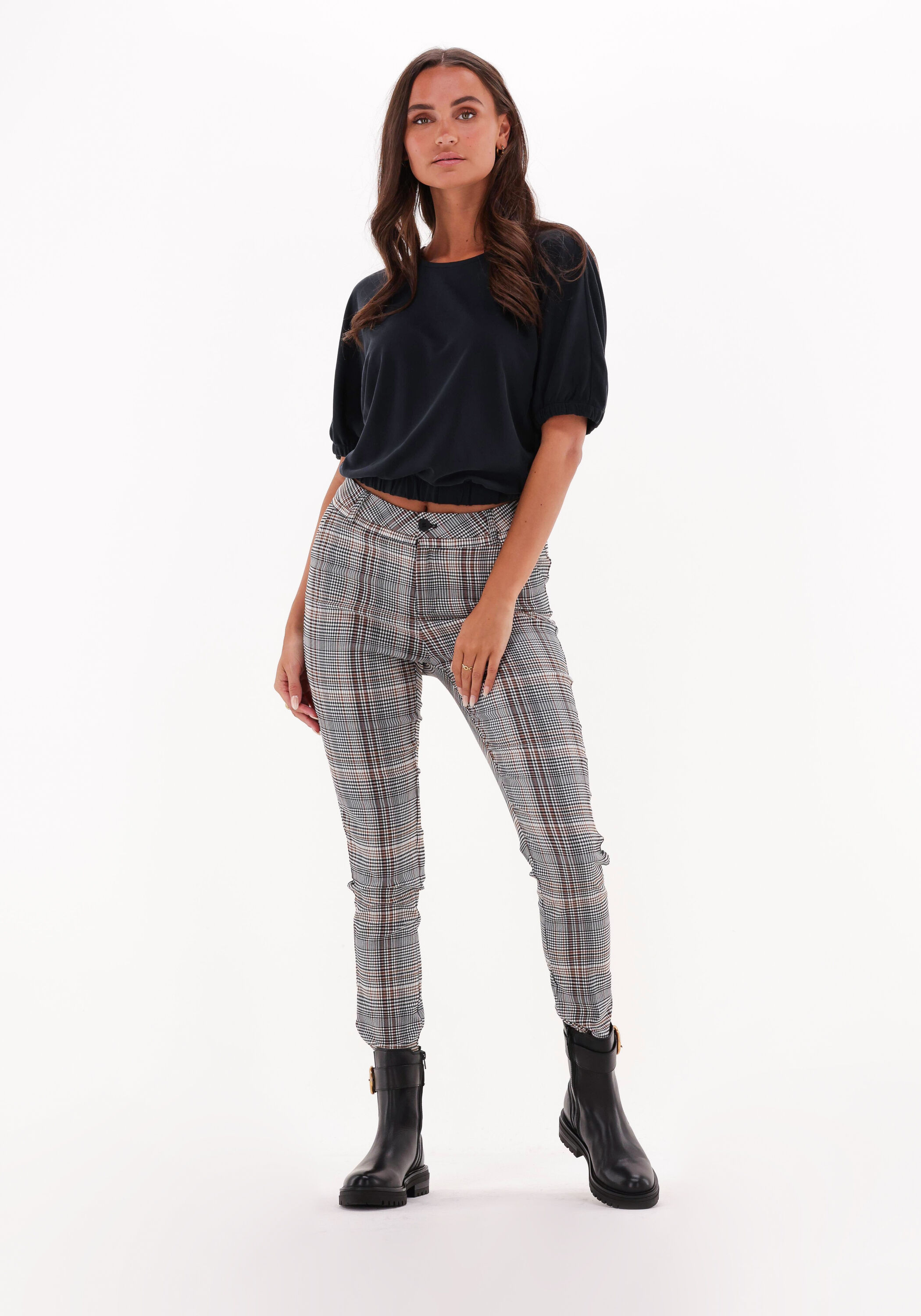 Zwarte MINUS Top ADDILYN TOP | Omoda