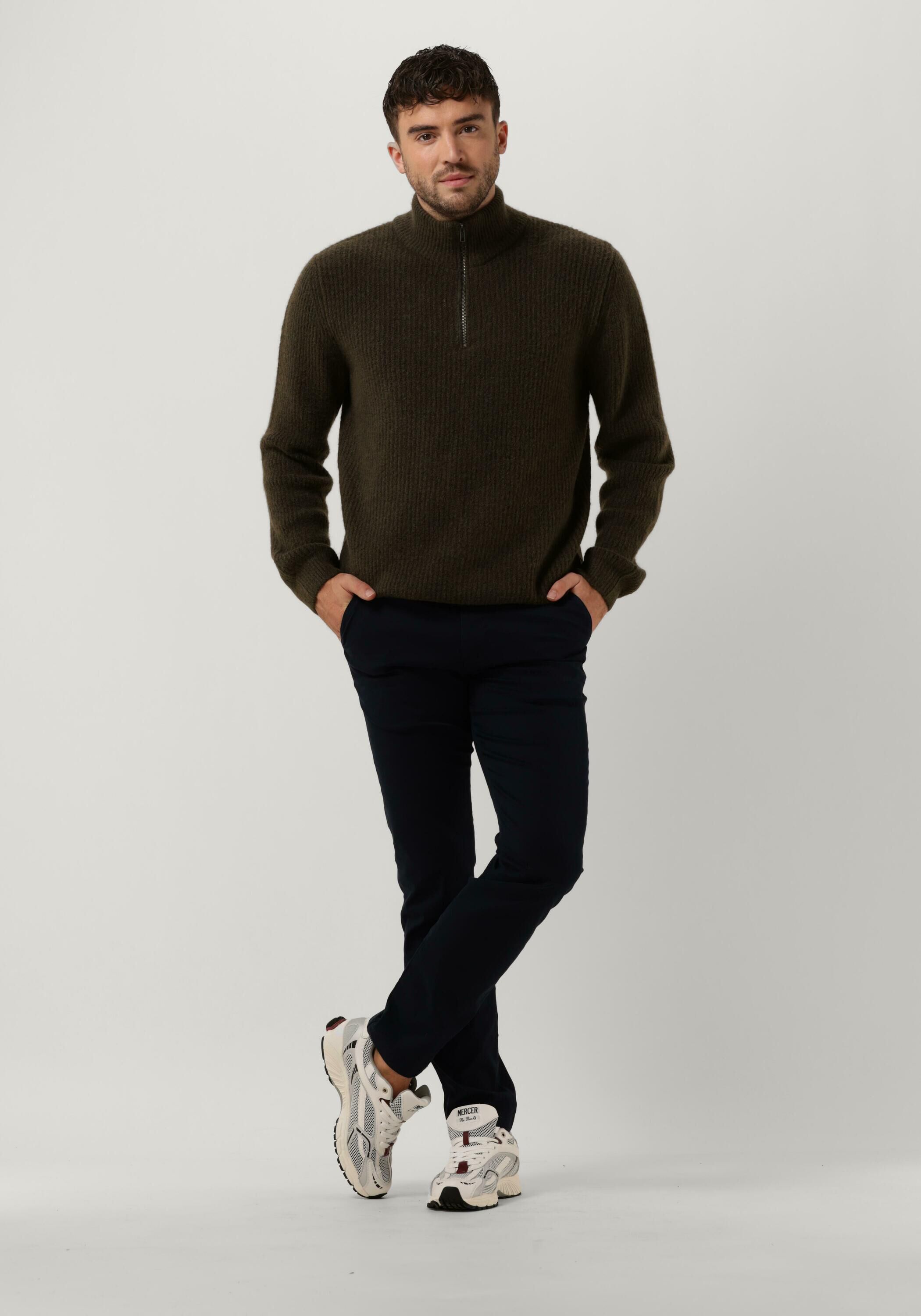 Bruine MINIMUM Trui BLAIN | Omoda