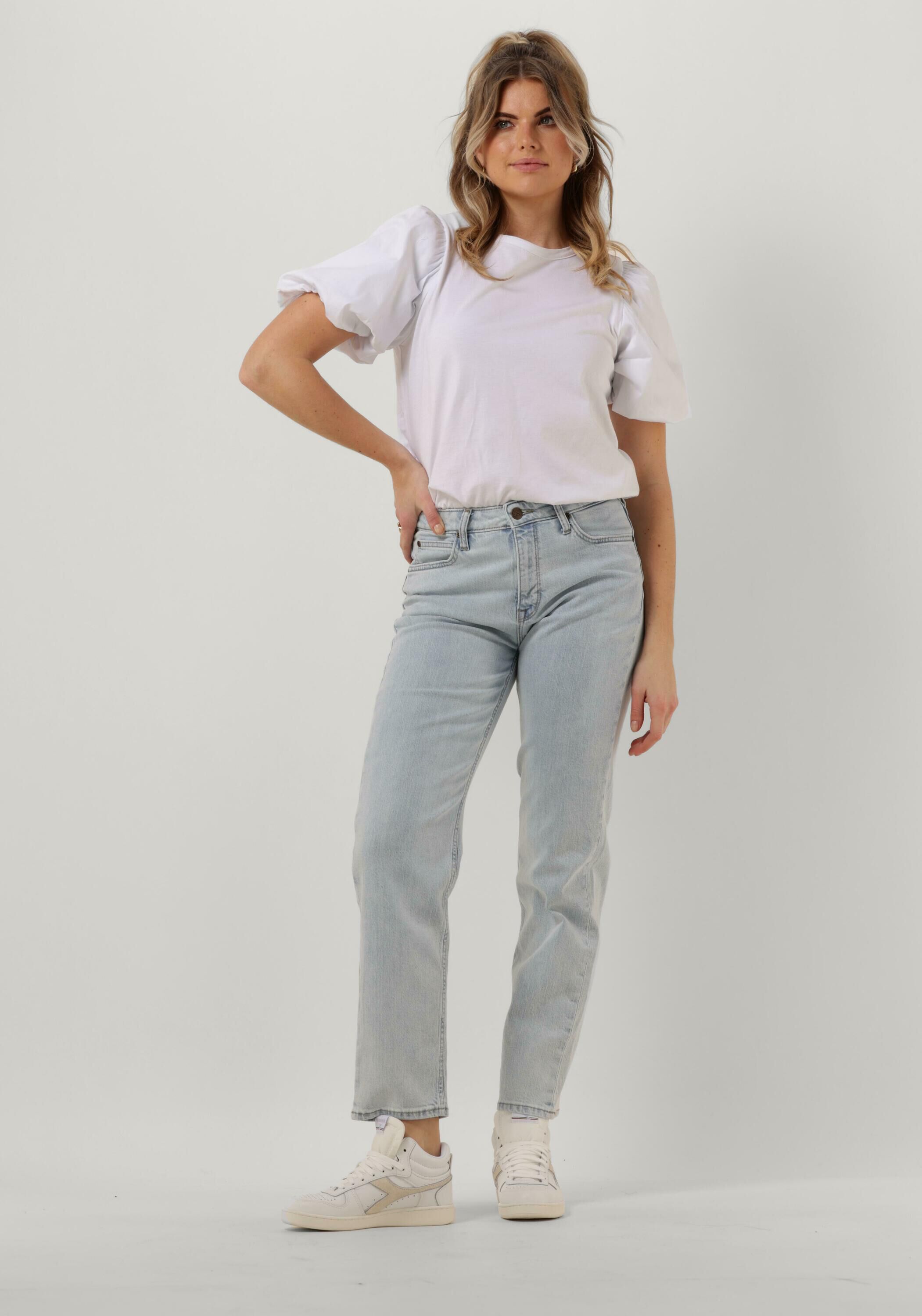 Witte LEVETE ROOM T-shirt KOWA 12 | Omoda