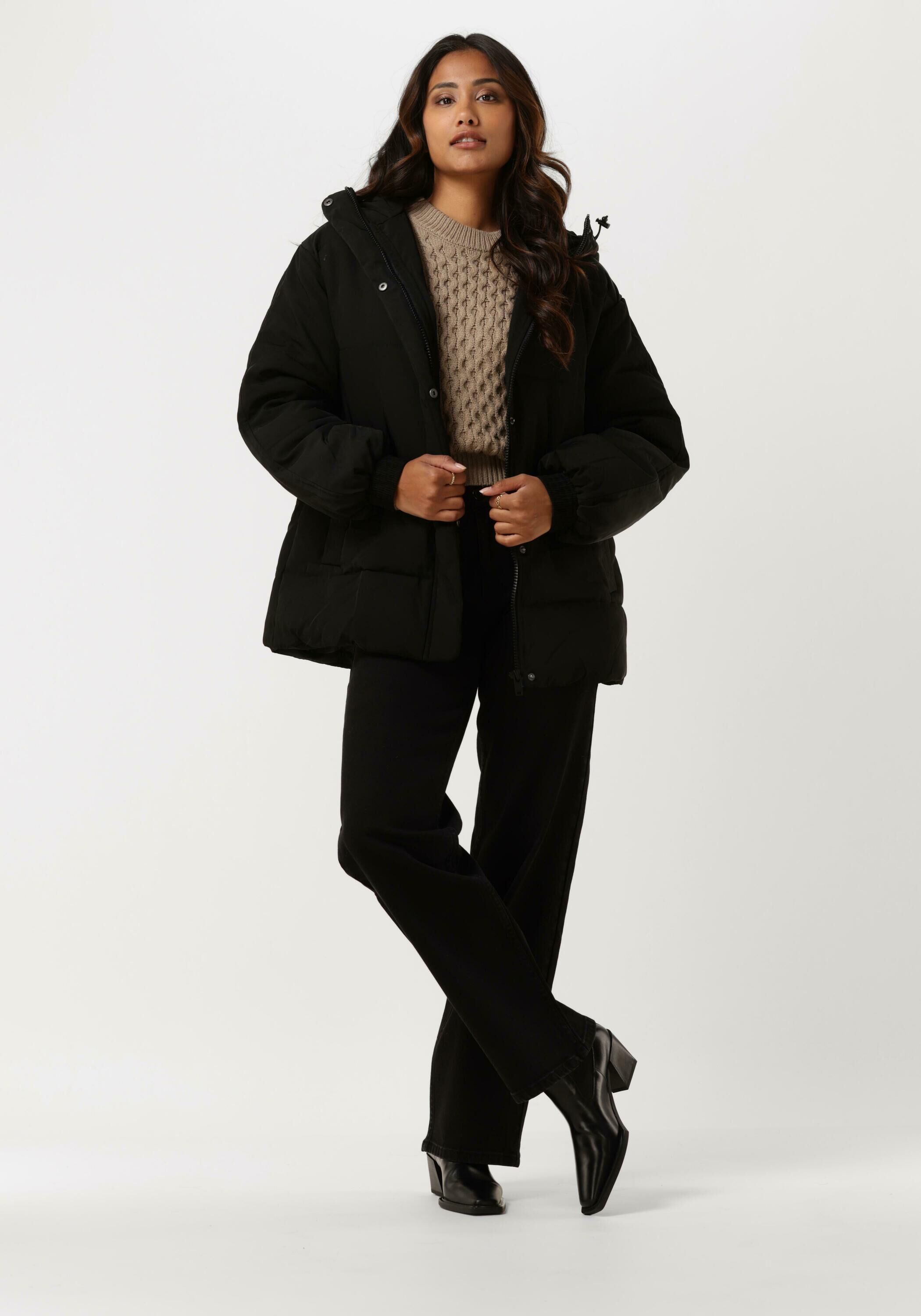 Zwarte ENVII Gewatteerde jas ENPOINT JACKET 6862 | Omoda