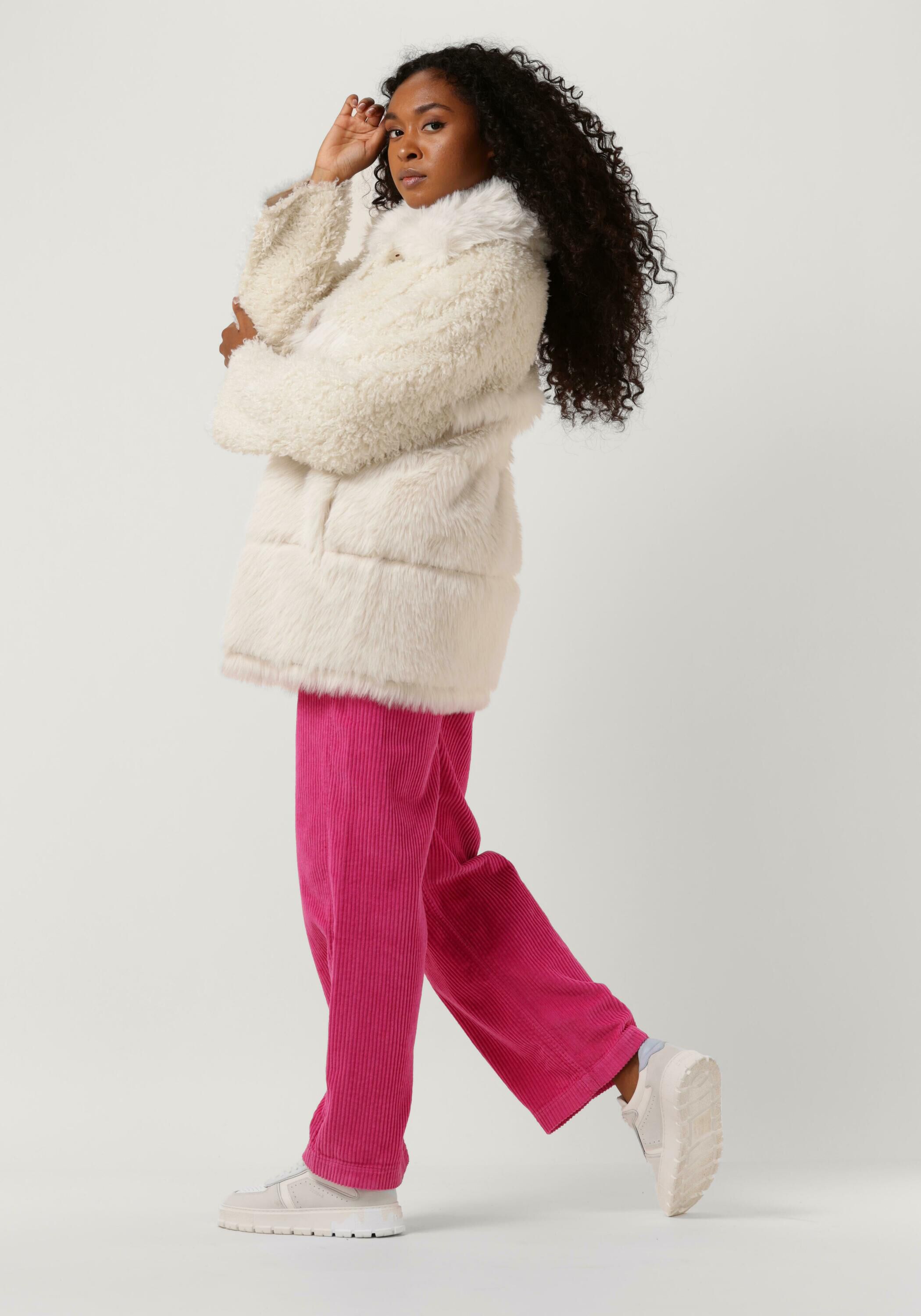 Creme BEAUMONT Faux fur jas SOFT FUR MIX JACKET | Omoda