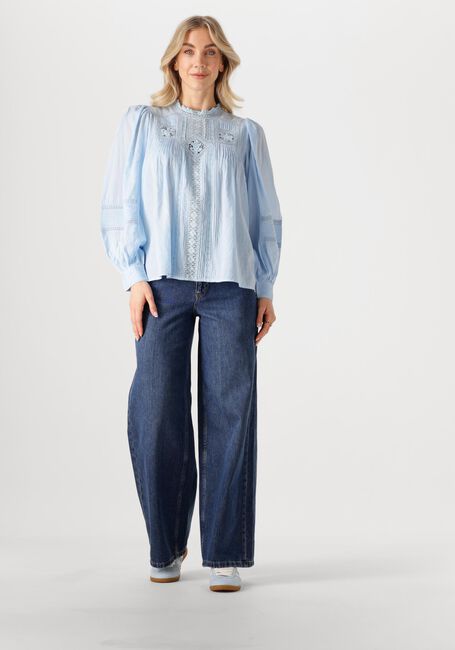 The fashion store that loves you back | Omoda