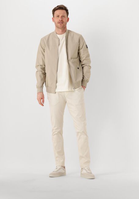 The fashion store that loves you back | Omoda