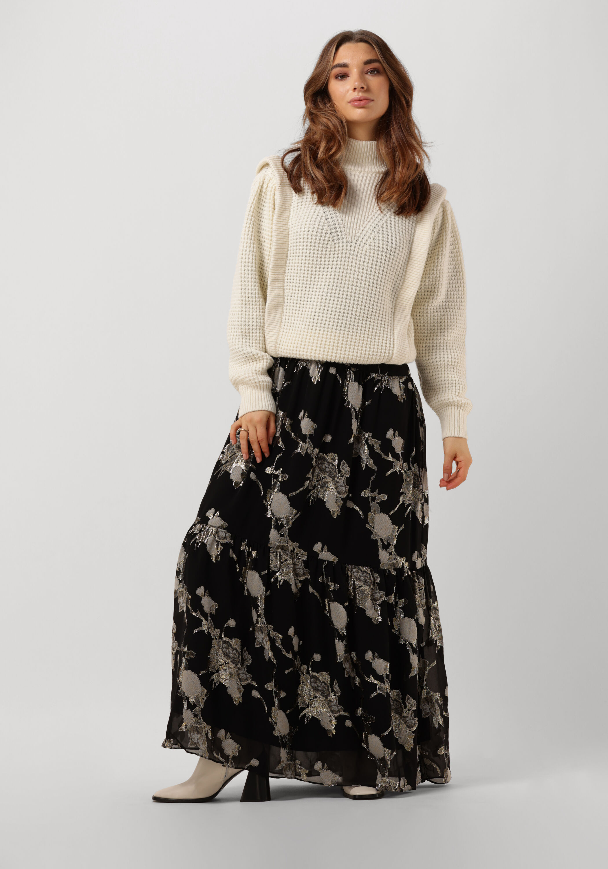 Witte LEVETE ROOM Coltrui LR-KALIMA 15 PULLOVER | Omoda