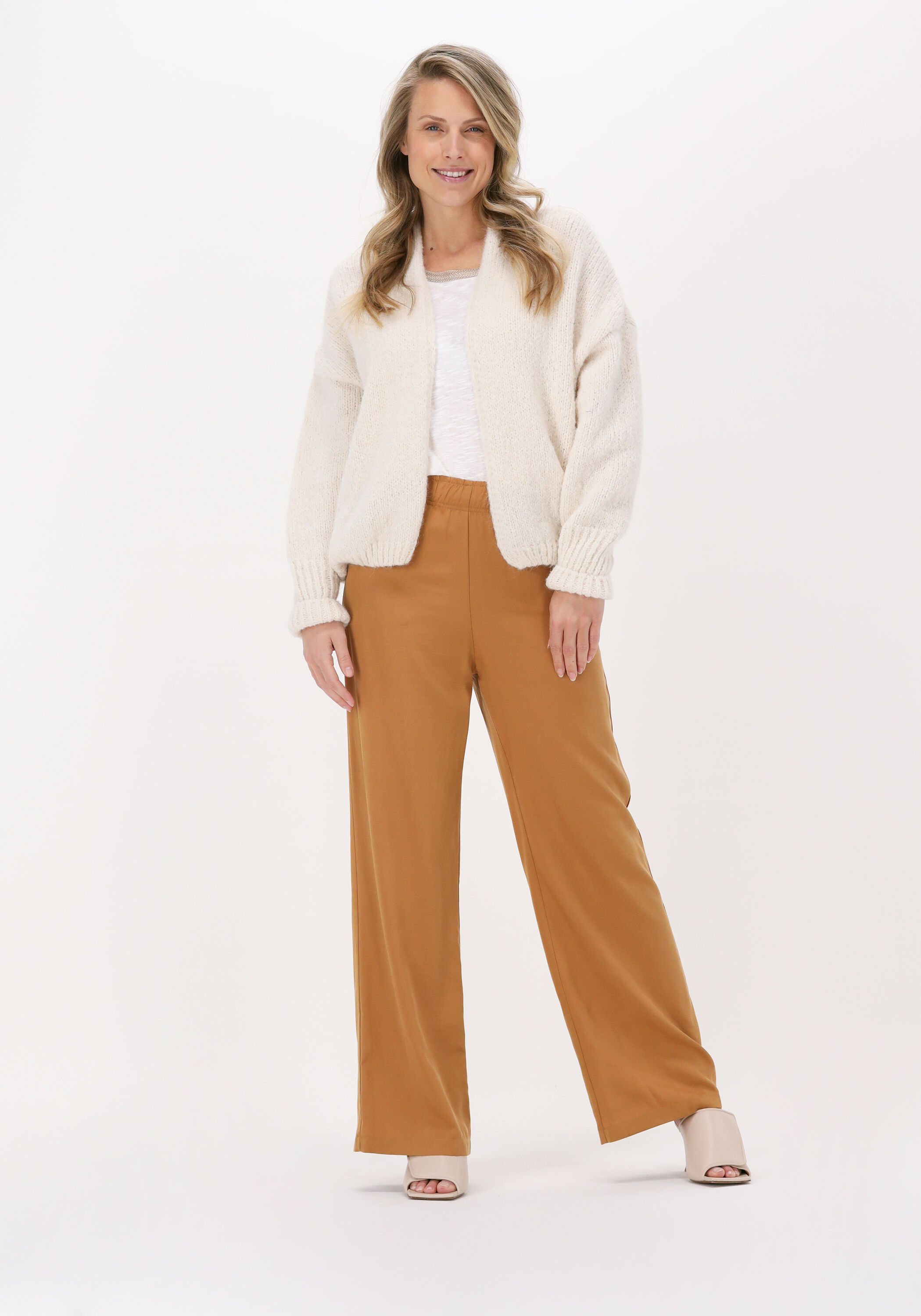 Witte KNIT-TED Top MAGGY | Omoda