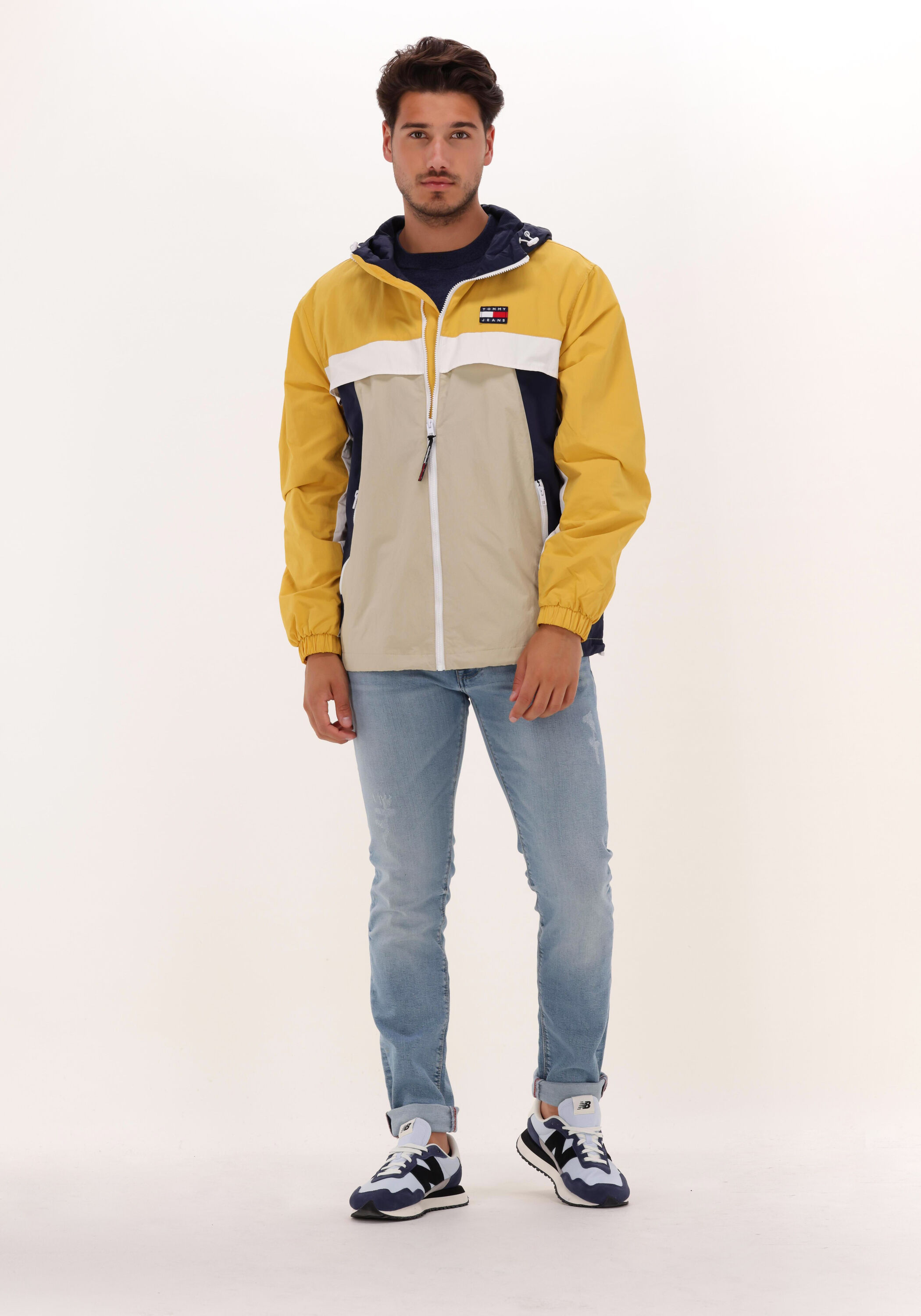 Gele TOMMY JEANS Jack TJM CHICAGO COLORBLOCK | Omoda