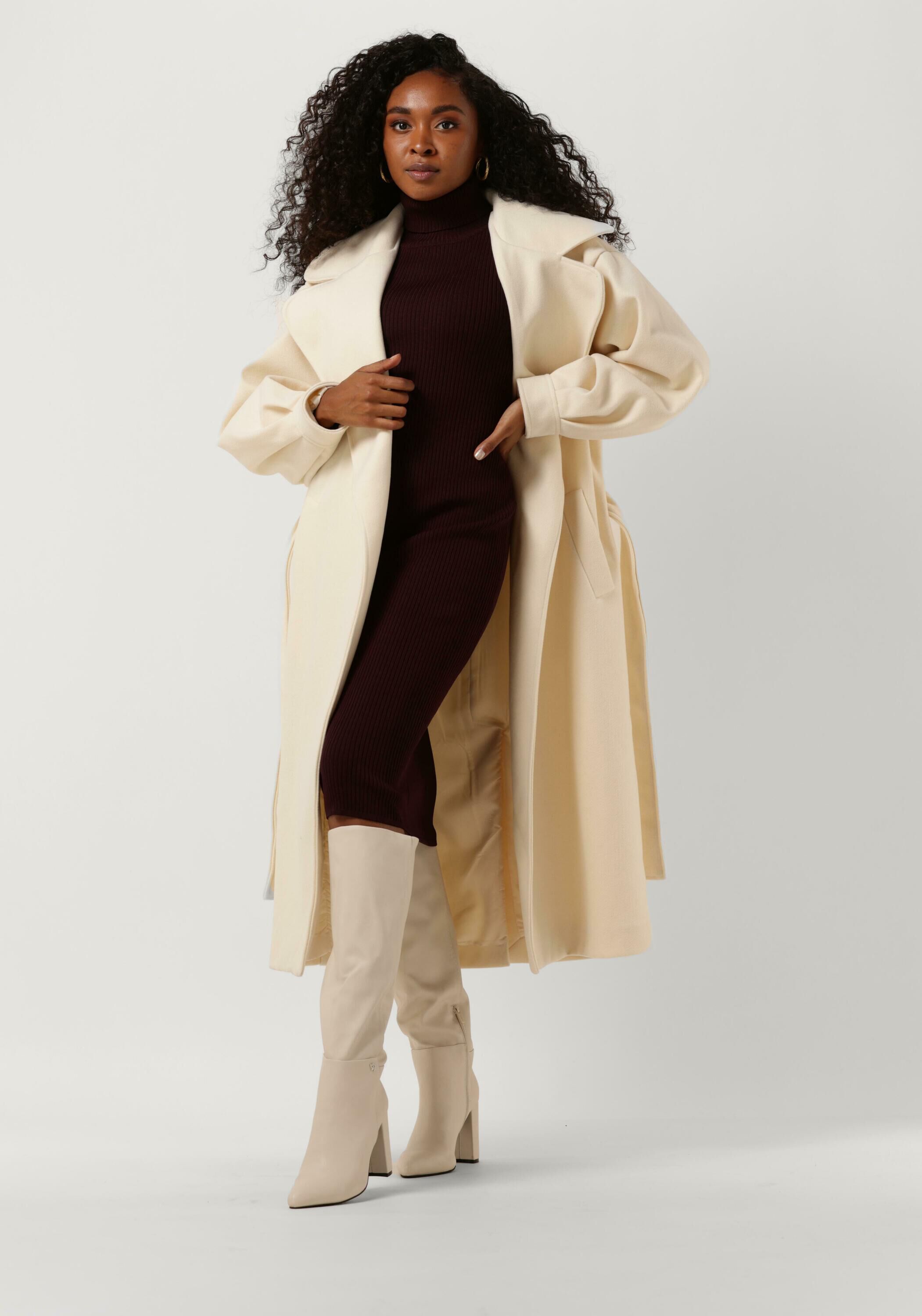Ecru FREEBIRD Mantel LEXIE COAT | Omoda