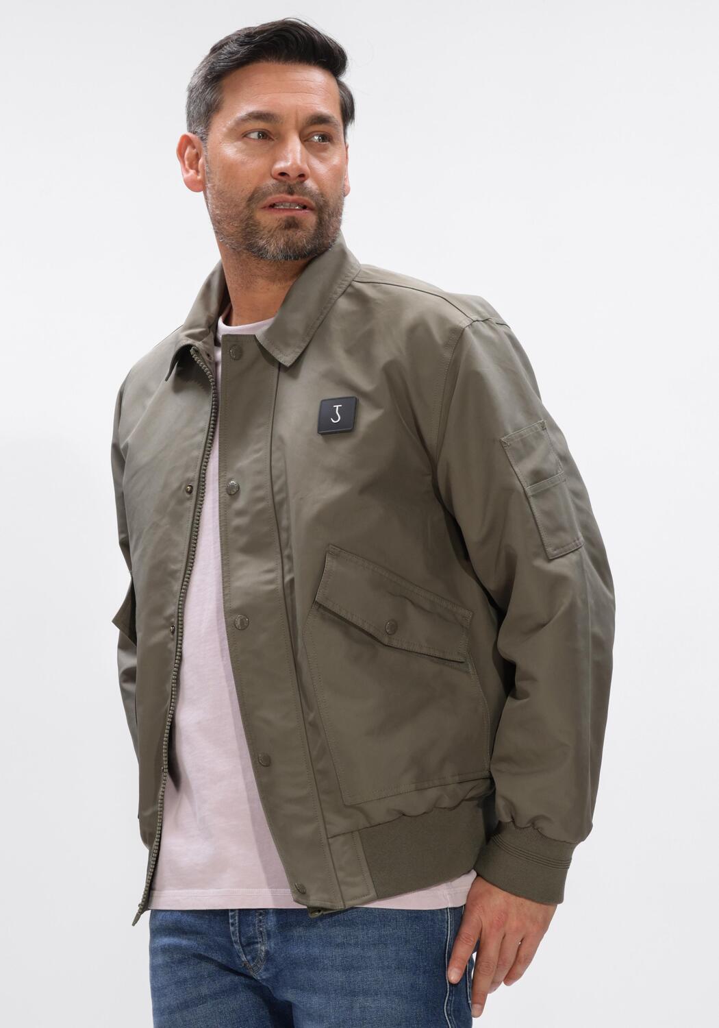 Olijf BUTCHER OF BLUE Jack CARLOS FLIGHT BOMBER | Omoda