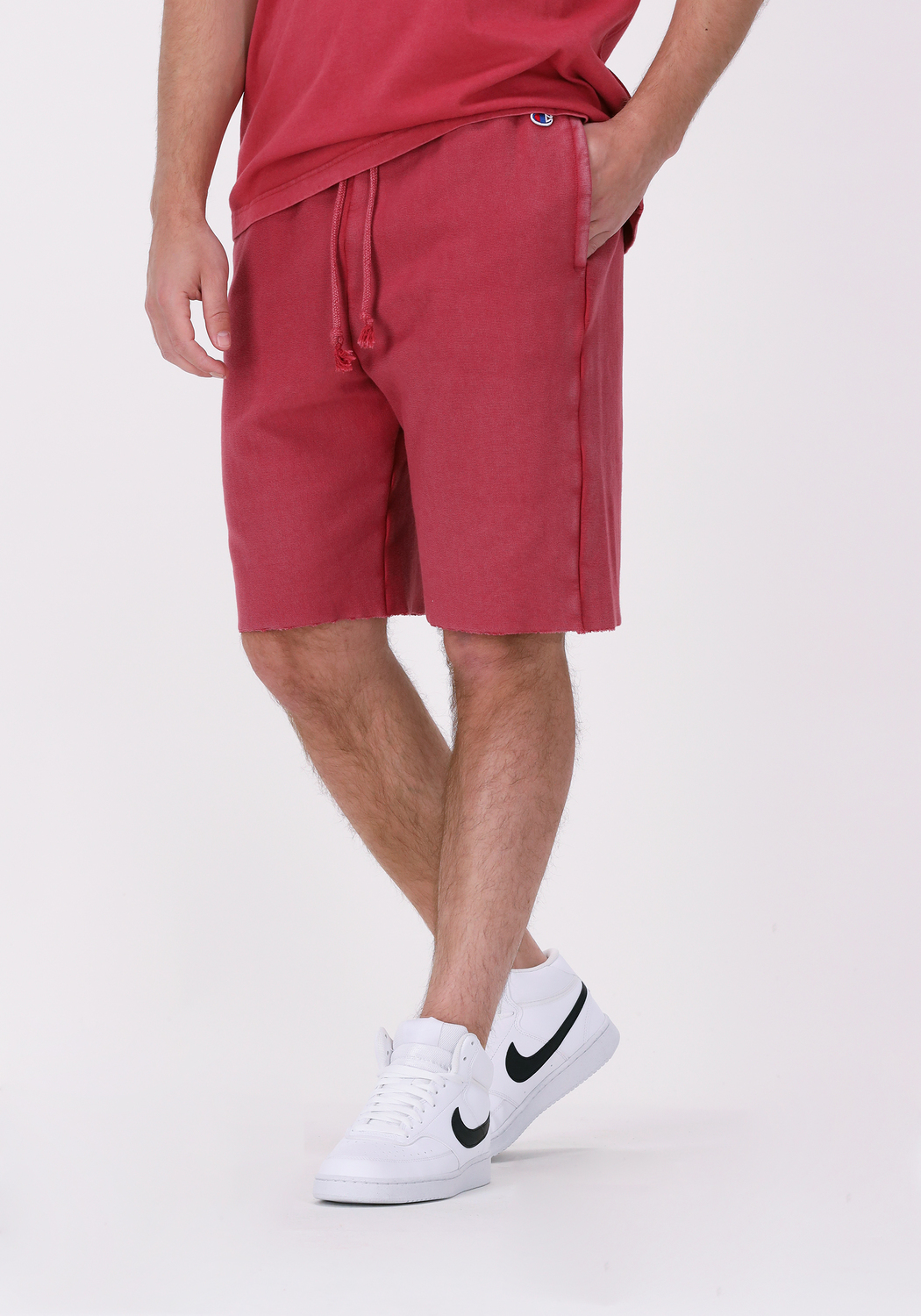 Rode CHAMPION Korte broek BERMUDA | Omoda