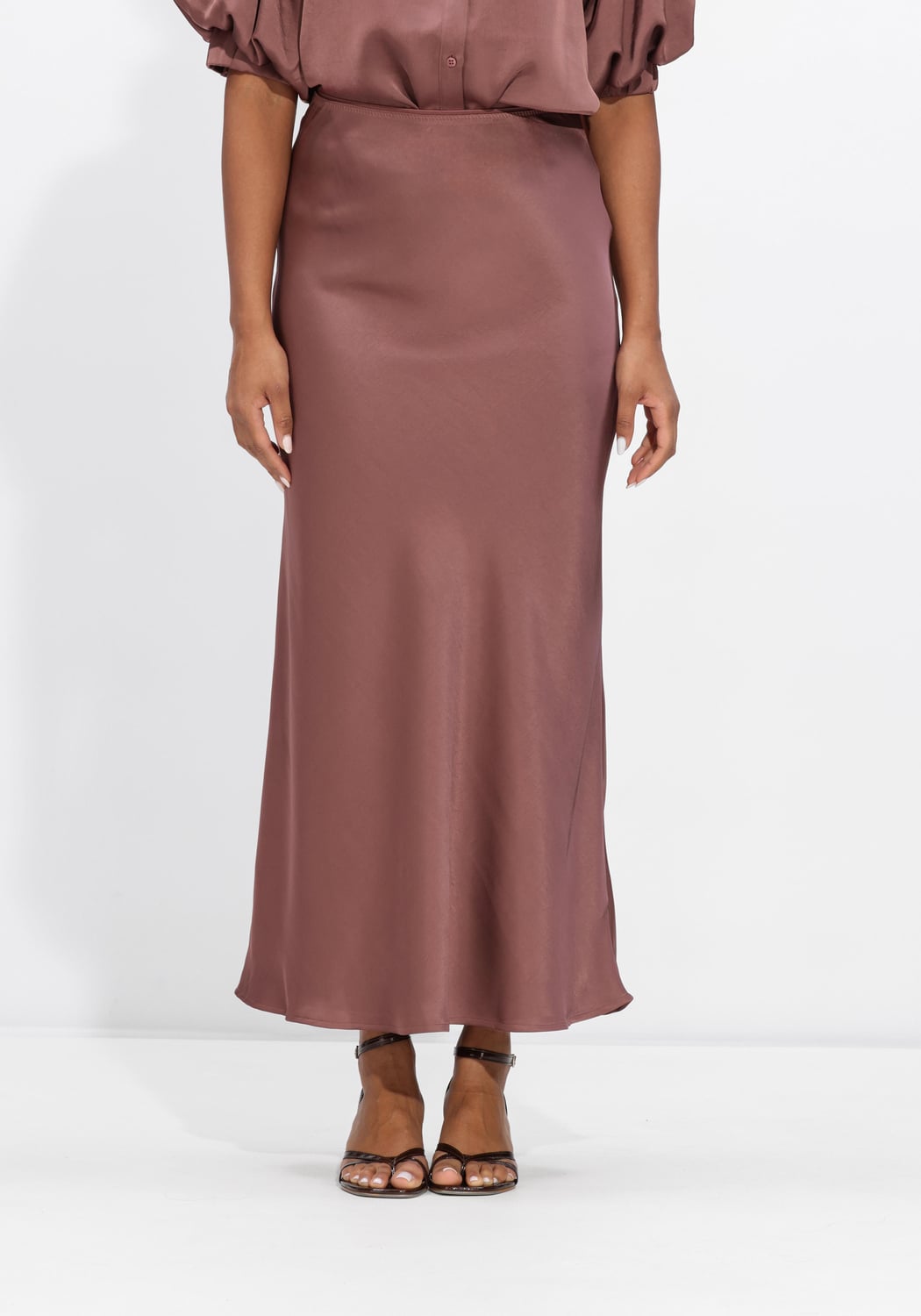 Taupe NOTRE-V Midirok NV-HILDEGARD | Omoda