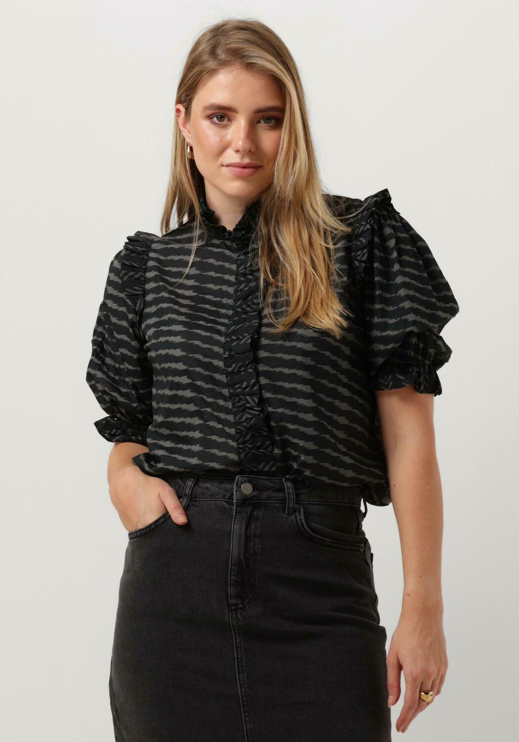 Zwarte NEO NOIR Blouse CHACHA GRAPHIC BLOUSE | Omoda