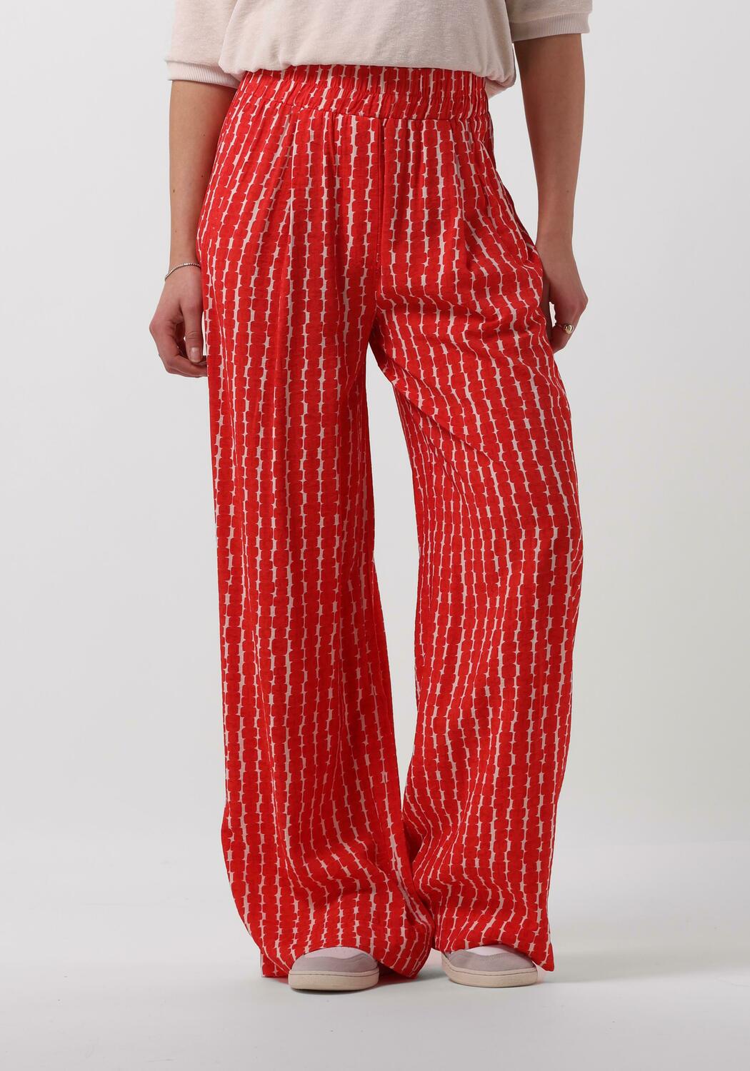 Rode BY-BAR Wijde broek BENJI RED GROOVE PANT | Omoda