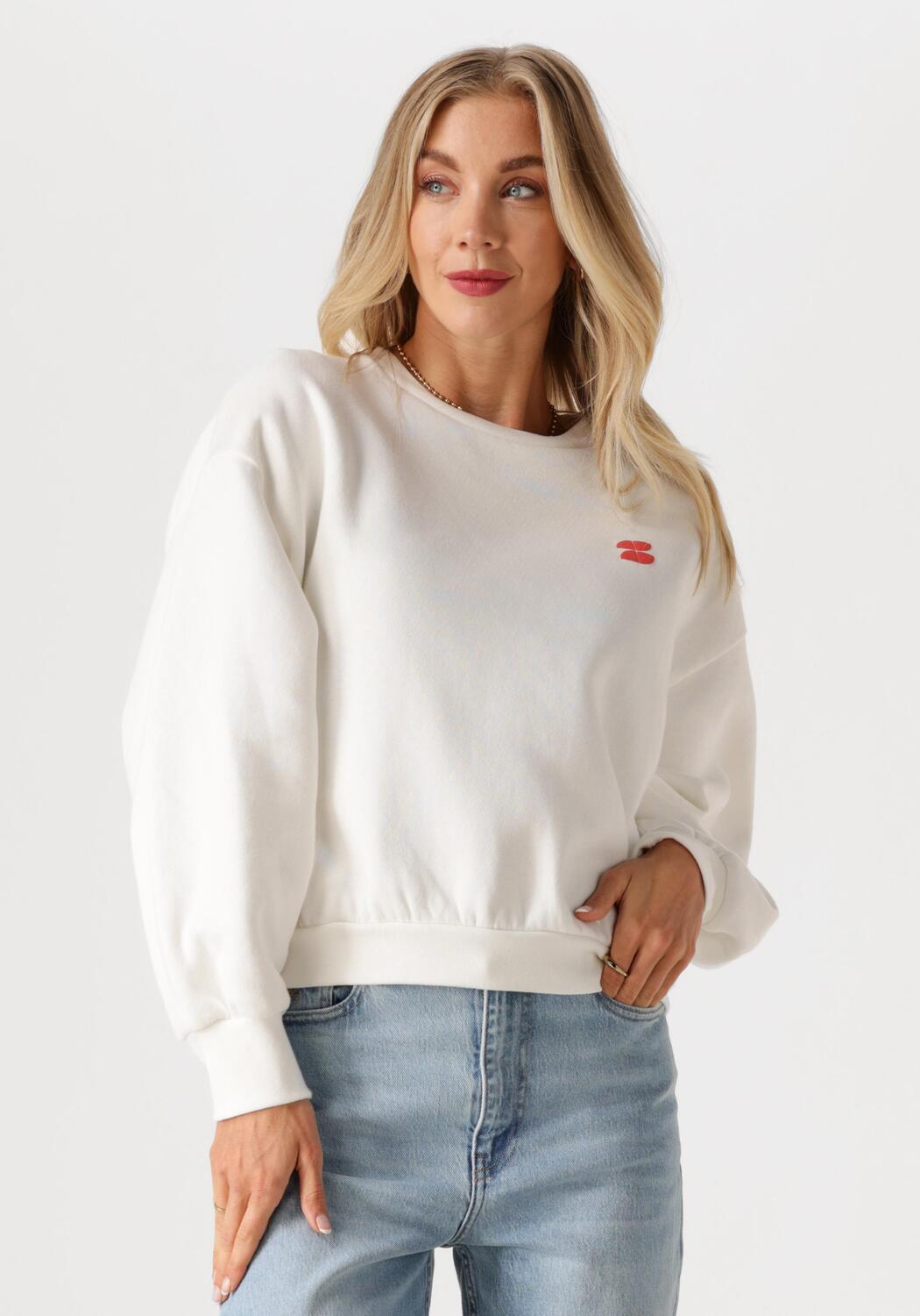 Witte BY-BAR Trui BIBI DICTIONARY BIG SWEATER | Omoda
