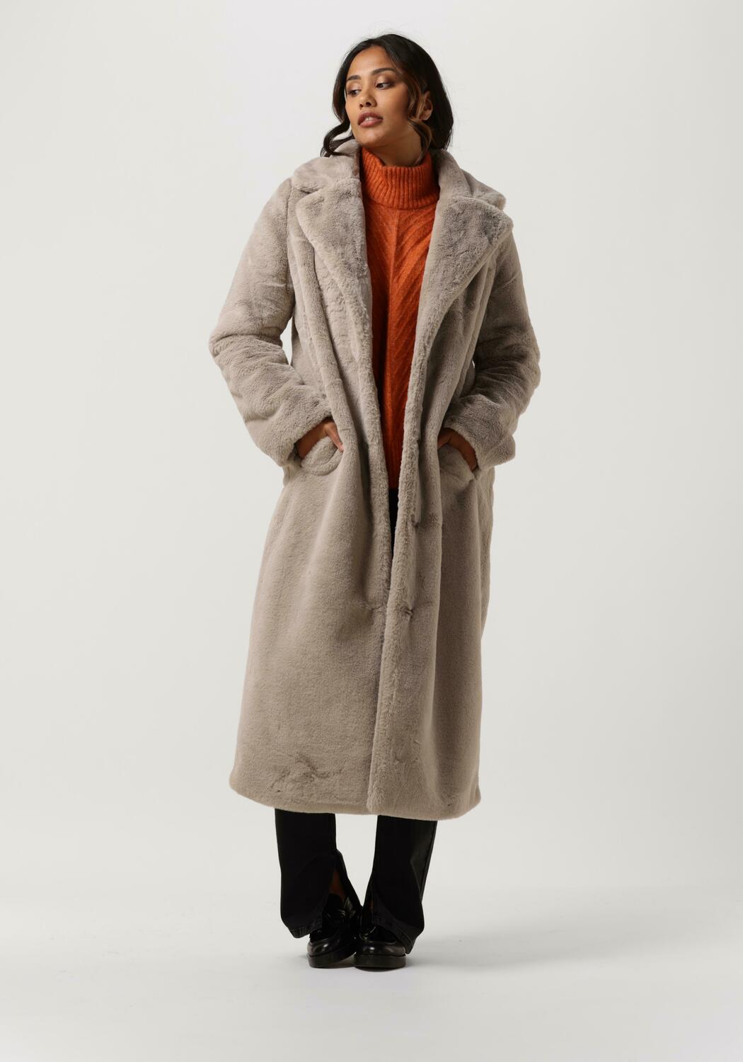 Beige GOOSECRAFT Teddy jas CASABLANCA COAT | Omoda