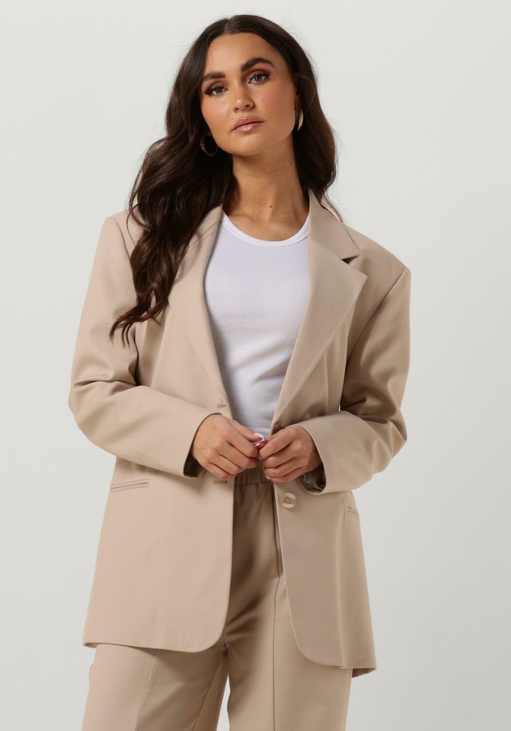 Zand ALIX THE LABEL Blazer LADIES WOVEN PATCH BLAZER | Omoda