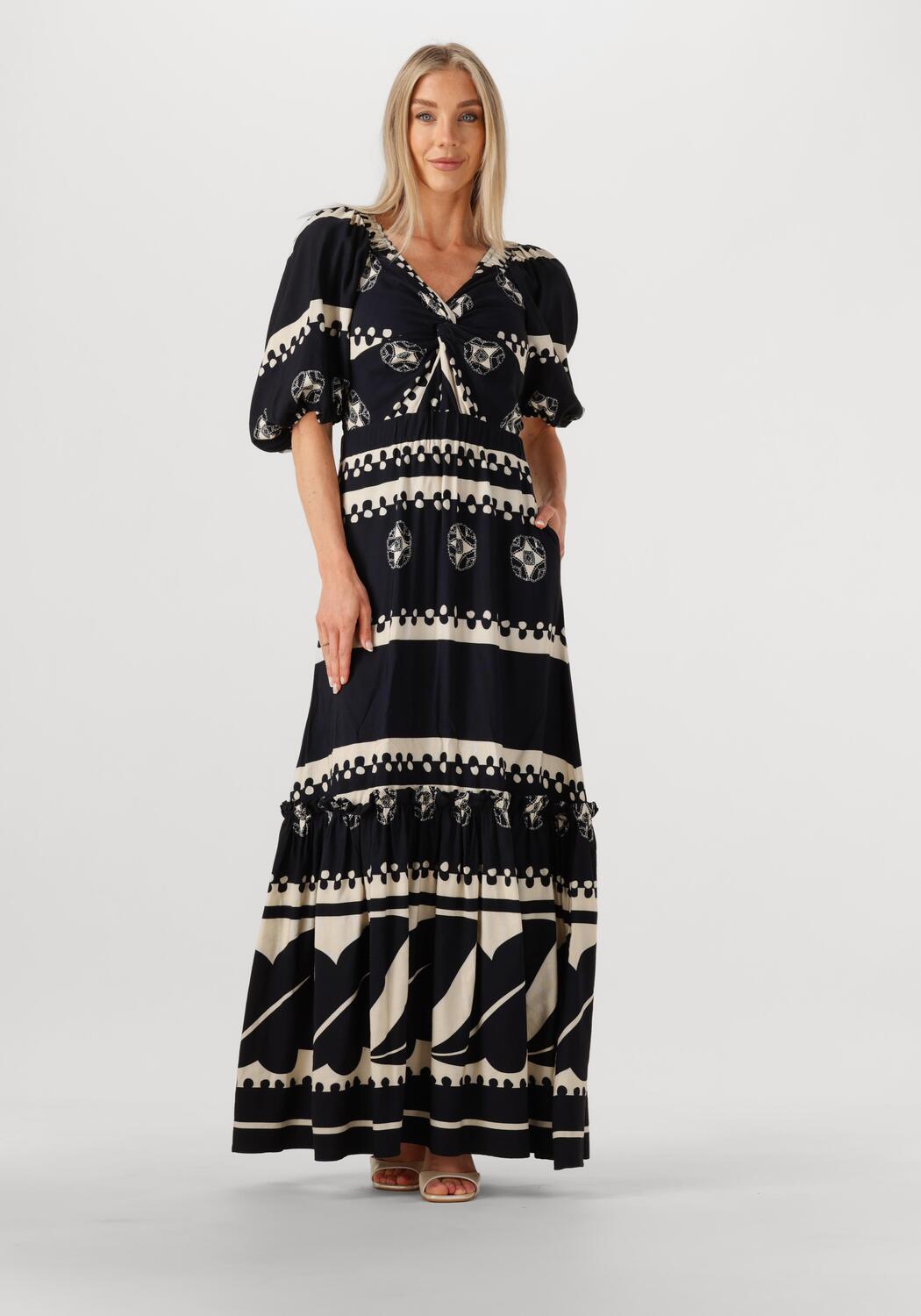 Zwarte EST'SEVEN Maxi jurk SOFIA DRESS | Omoda