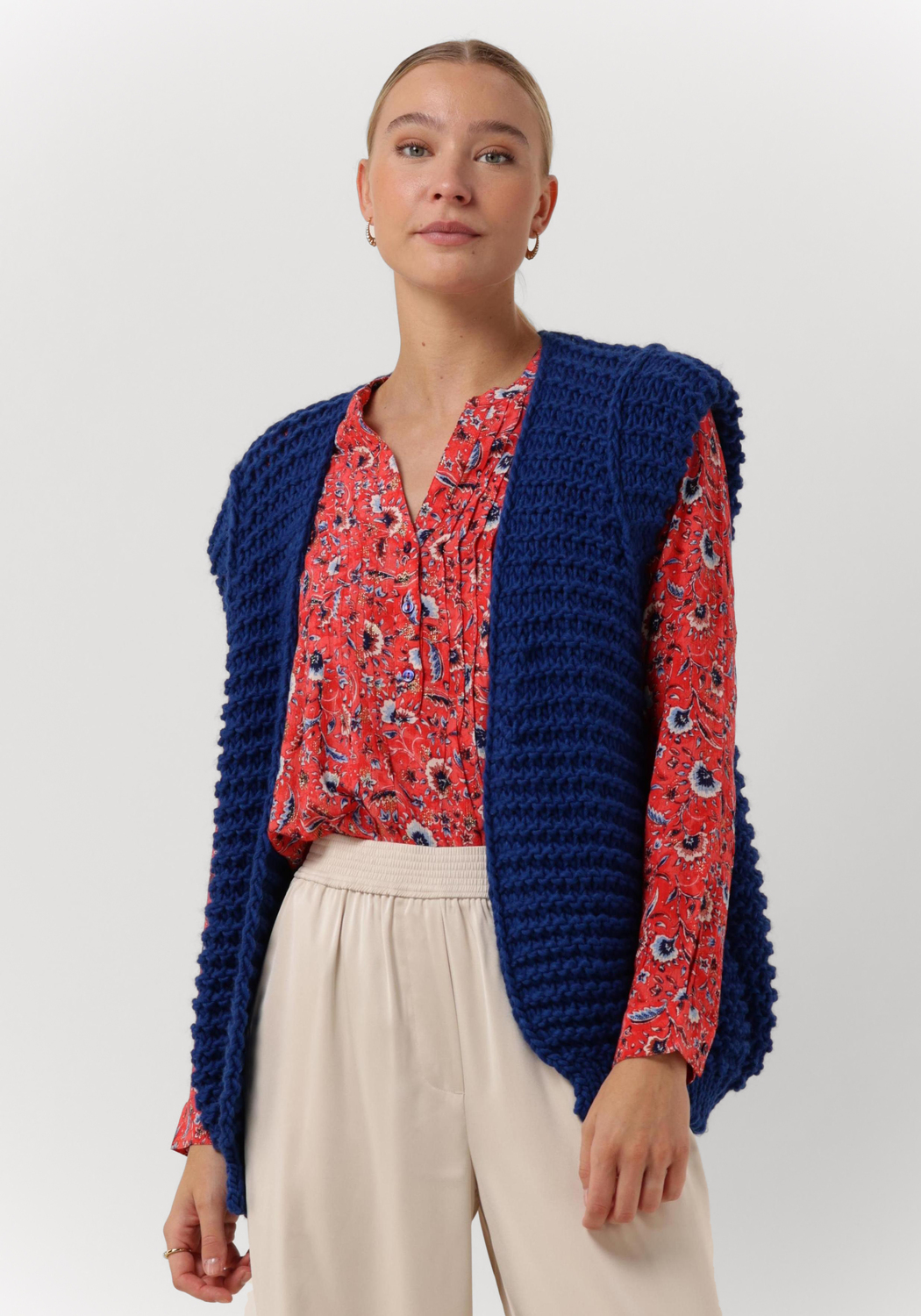 Blauwe NOTRE-V Gilet KNIT GILET | Omoda