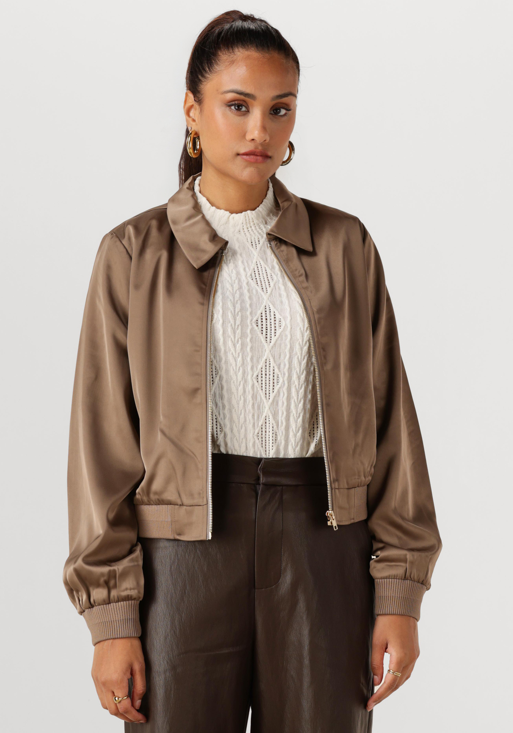 Taupe NUKUS Jack LUNA BOMBER | Omoda