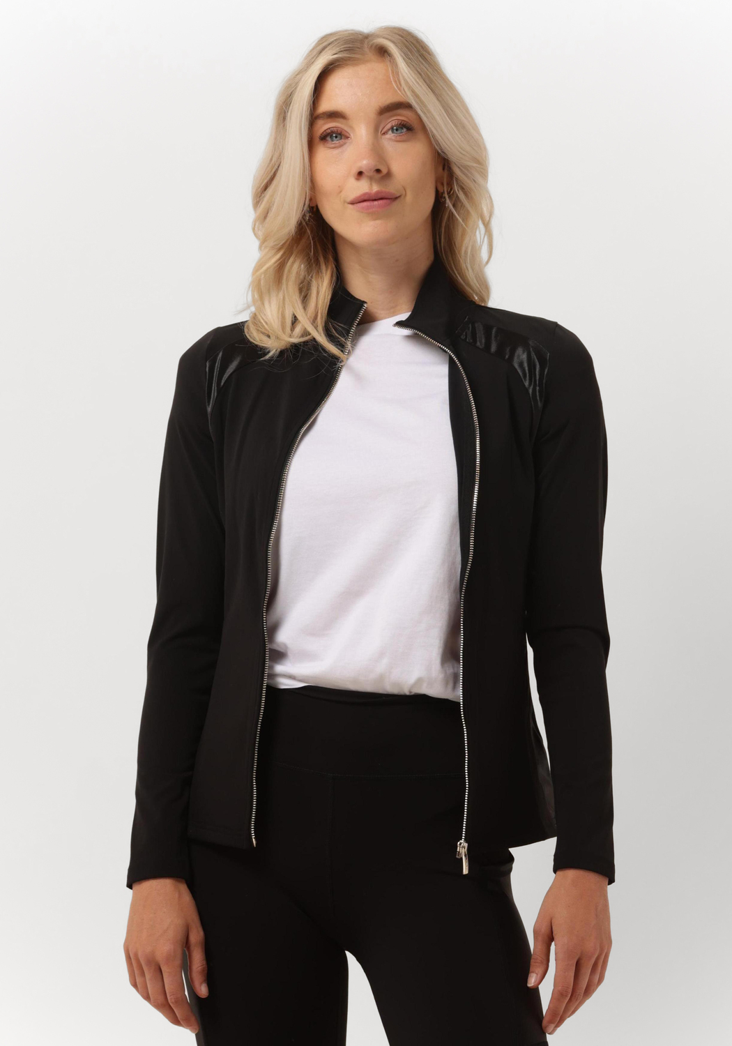 Zwarte LUNE ACTIVE Vest BOBBY METALLIC JACKET | Omoda