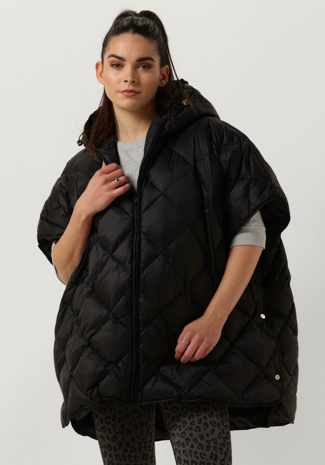 Zwarte DEBLON SPORTS Bodywarmer CARICE CAPE | Omoda