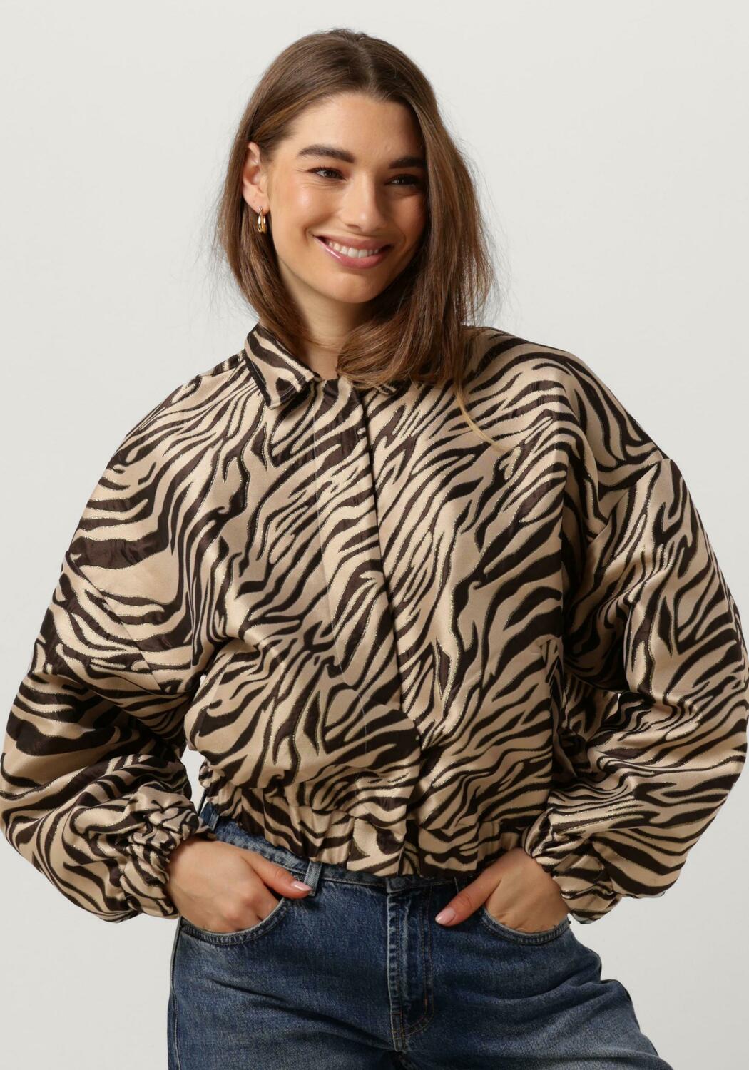 Gebroken wit COLOURFUL REBEL Jack BENTE ZEBRA JACQUARD BOMBER JACKET ...