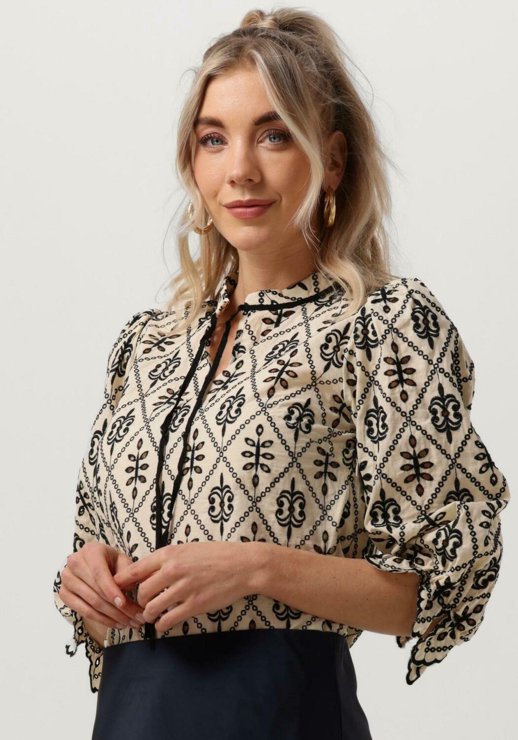 Creme BRUUNS BAZAAR Blouse LANTANA IMIRA BLOUSE | Omoda